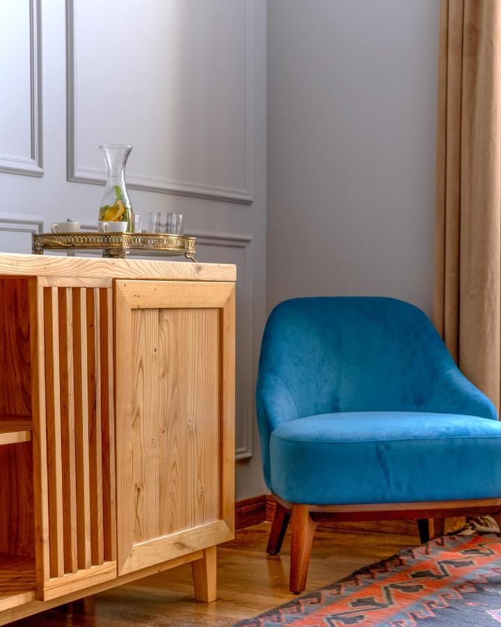 Отель The Blue Fox Hotel, a Member of Design Hotels 4*, Тбилиси, Грузия ...