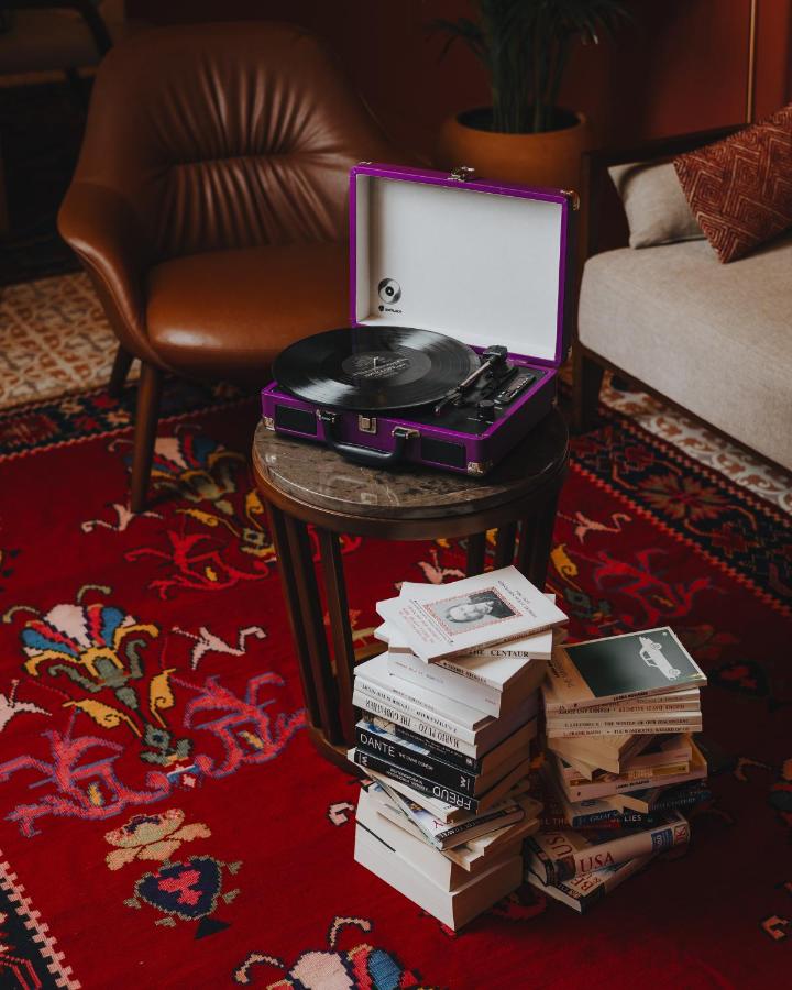 Отель The Blue Fox Hotel, a Member of Design Hotels 4*, Тбилиси, Грузия ...