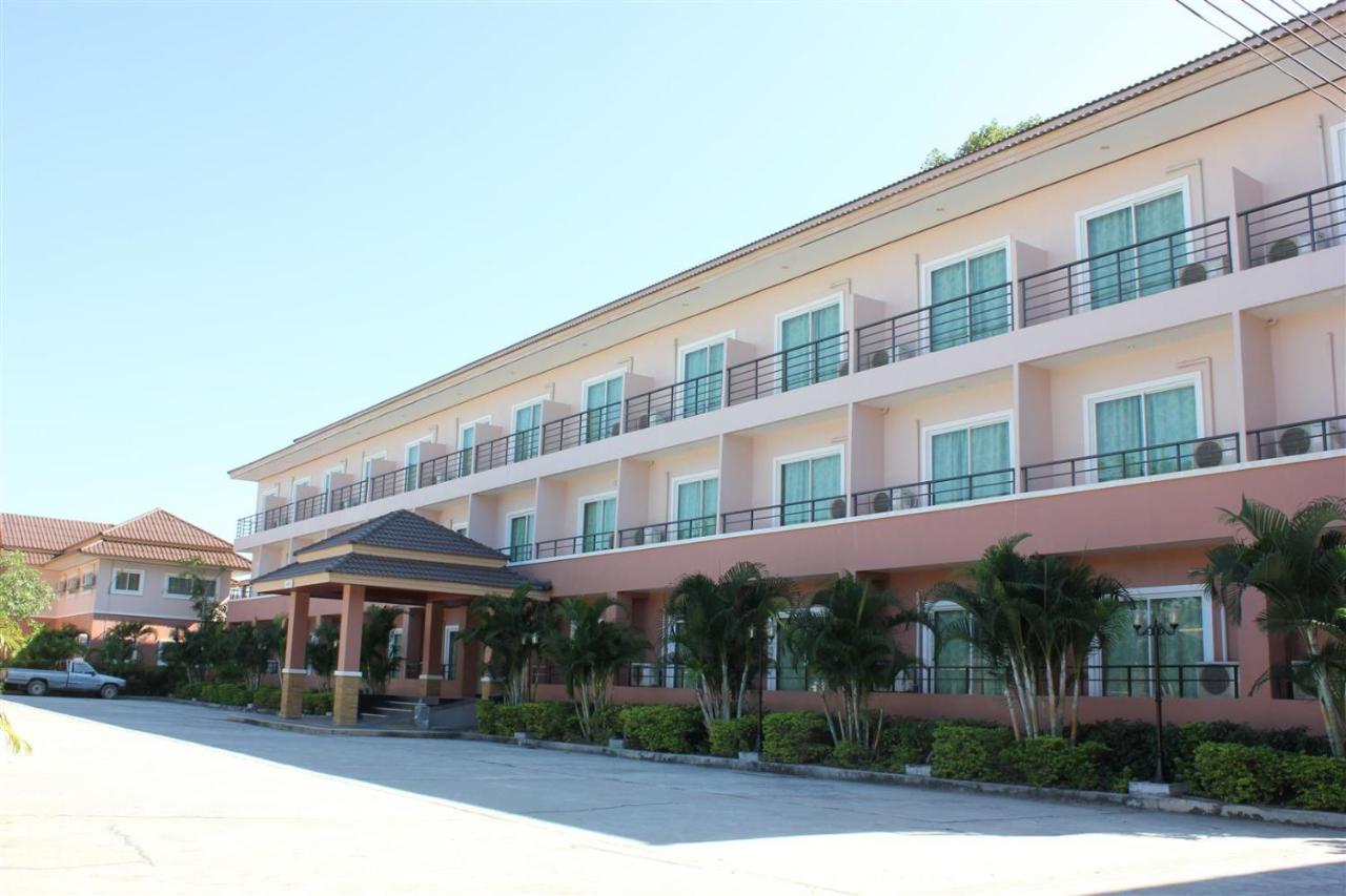 Отель Kiang Talay Resort Rayong 3*, Районг, Таиланд - отзывы 2026 ...