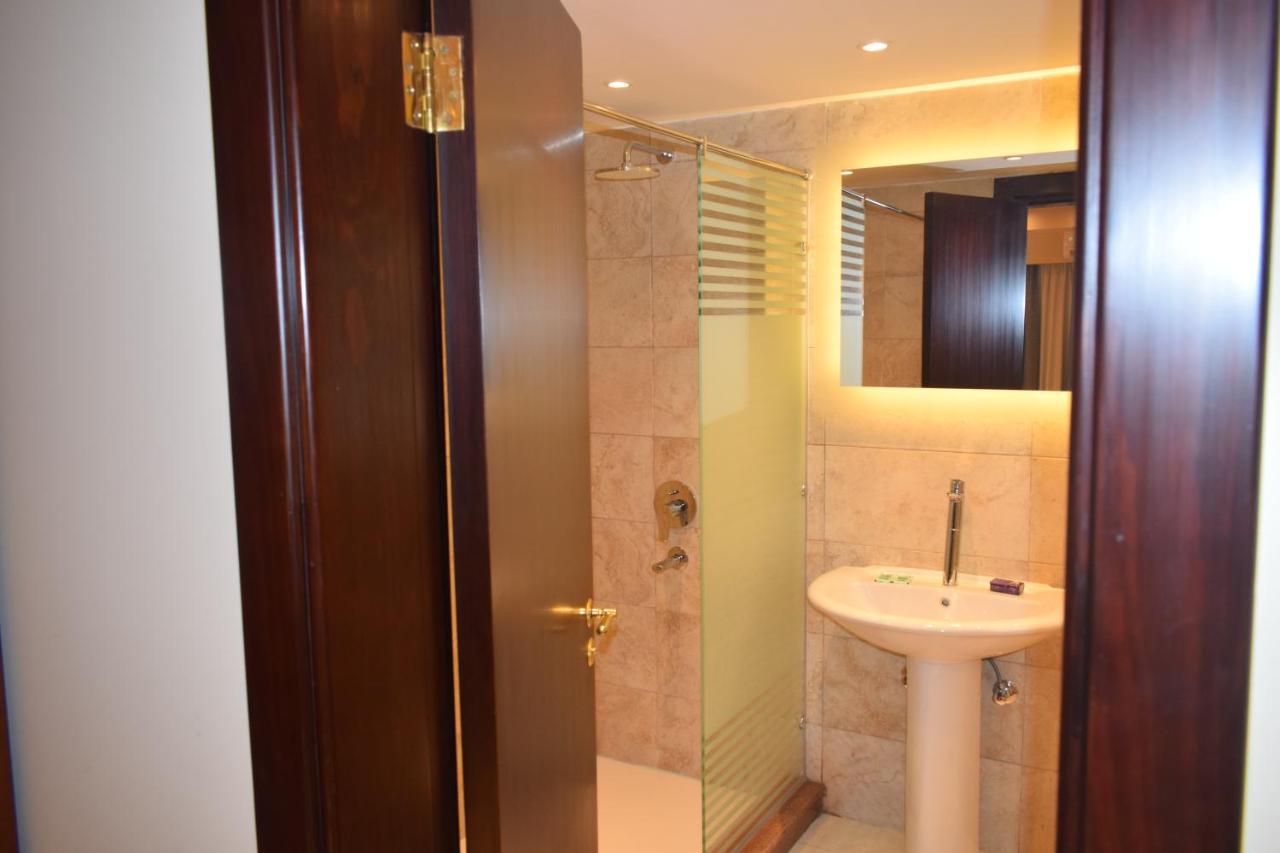 Отель Omar El Khayam Al Minya Hotel , Каир, Египет - отзывы 2026 ...